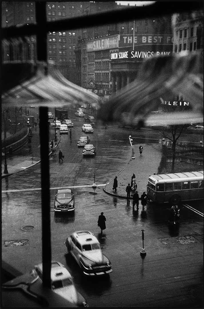 Louis Faurer at Fondation Henri Cartier-Bresson | Urban Mishmash